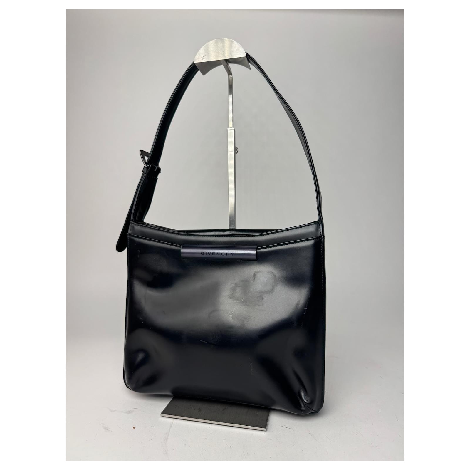 Vintage Givenchy Leather Bag black ref.2558728 - Joli Closet
