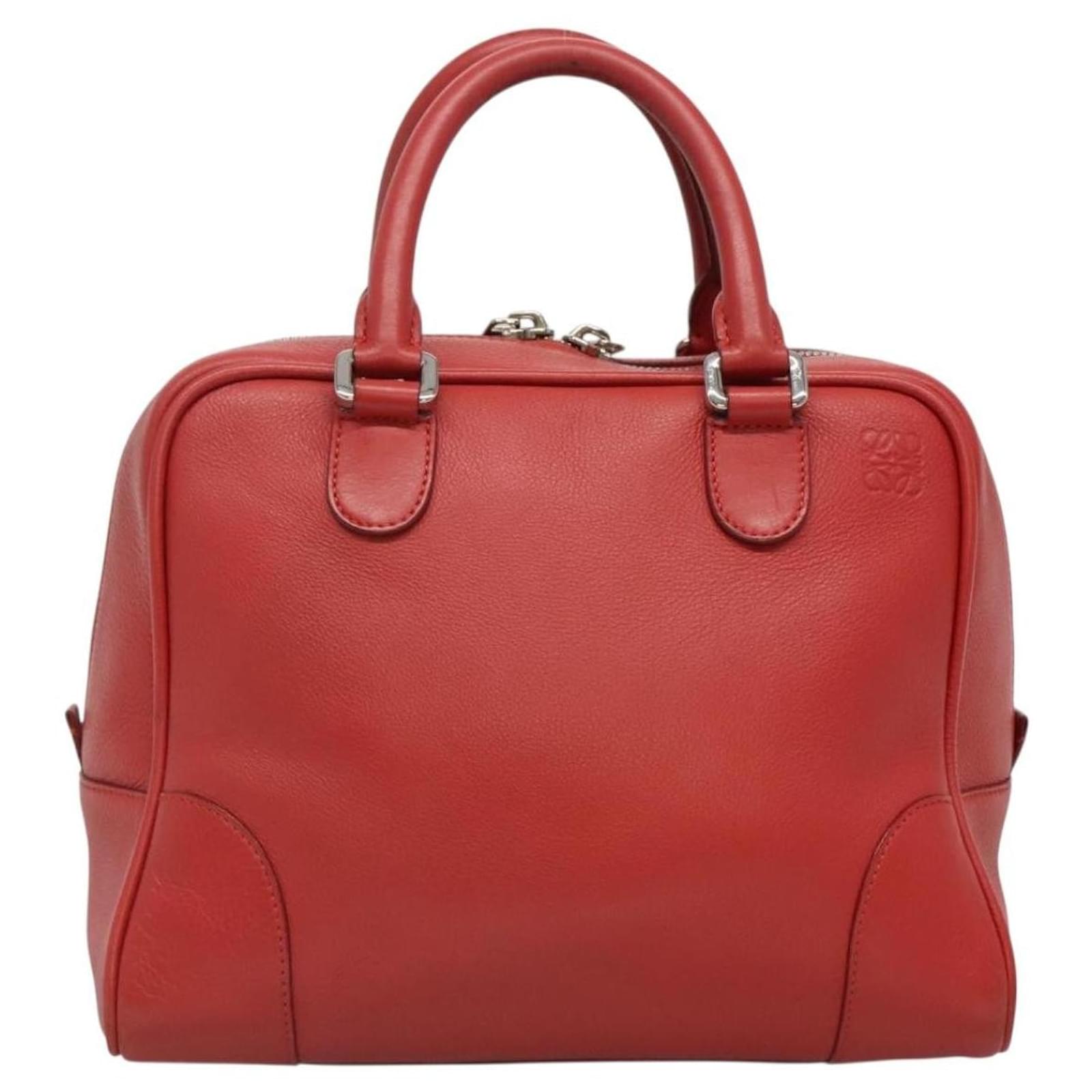 Loewe Amazona Bag Leather 28 Red ref.2562128 - Joli Closet