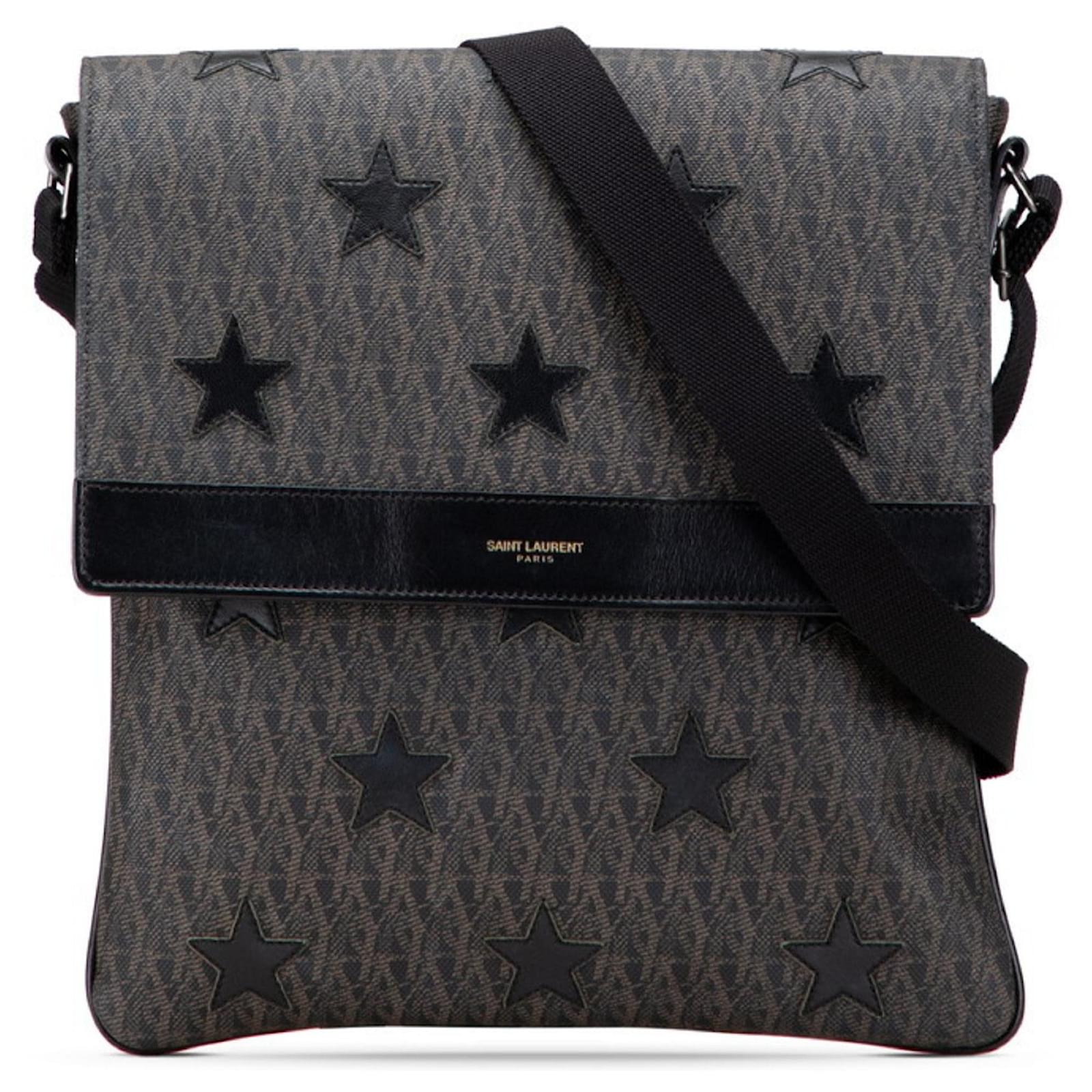 Saint Laurent Star Shoulder Bag in Black Leather ref.2562235 - Joli Closet