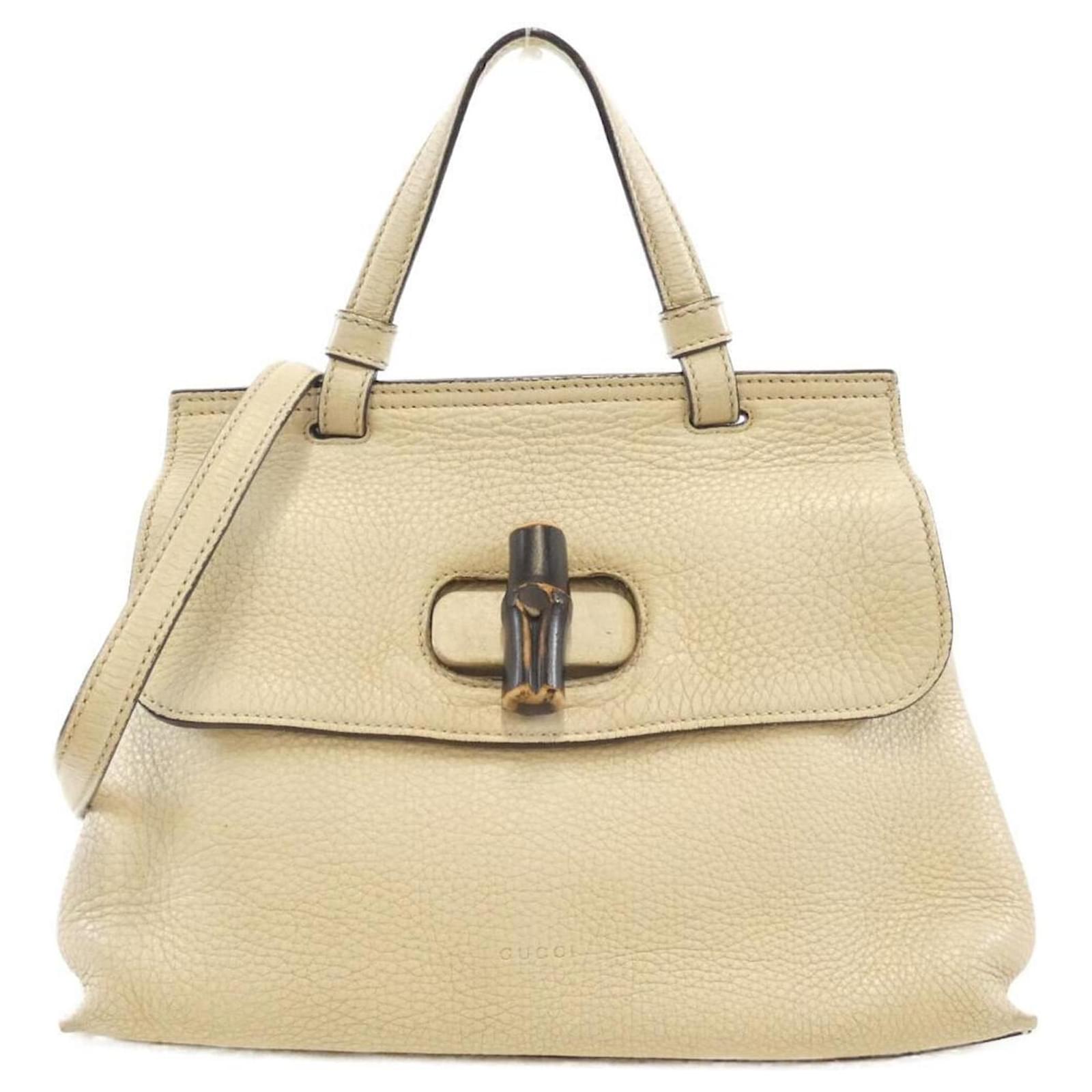 Gucci Off-White Leather Handbag Eggshell ref.2563195 - Joli Closet