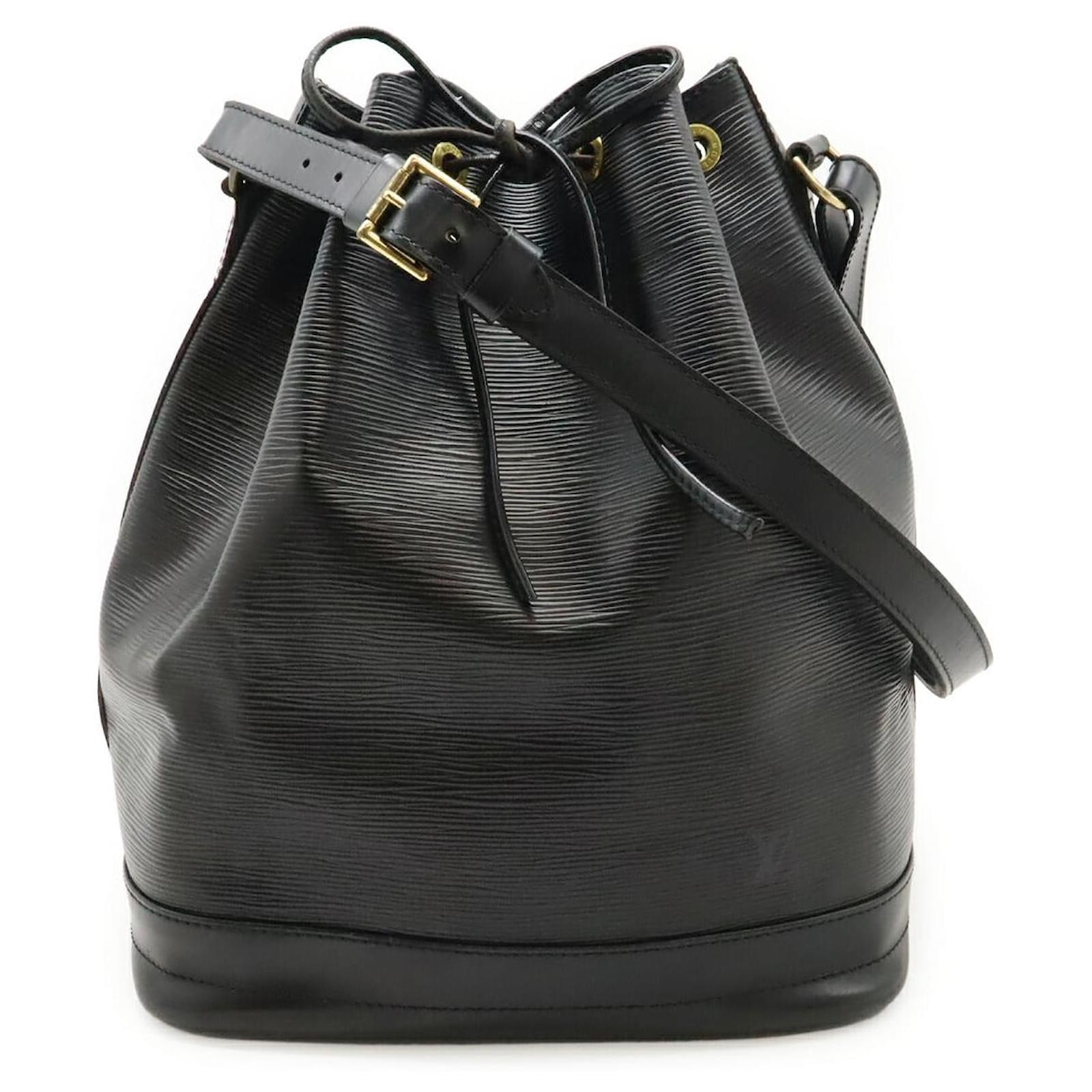 Noe Borsa a Spalla Noé Epi Louis Vuitton Nera Nero Pelle Vitello simile ...