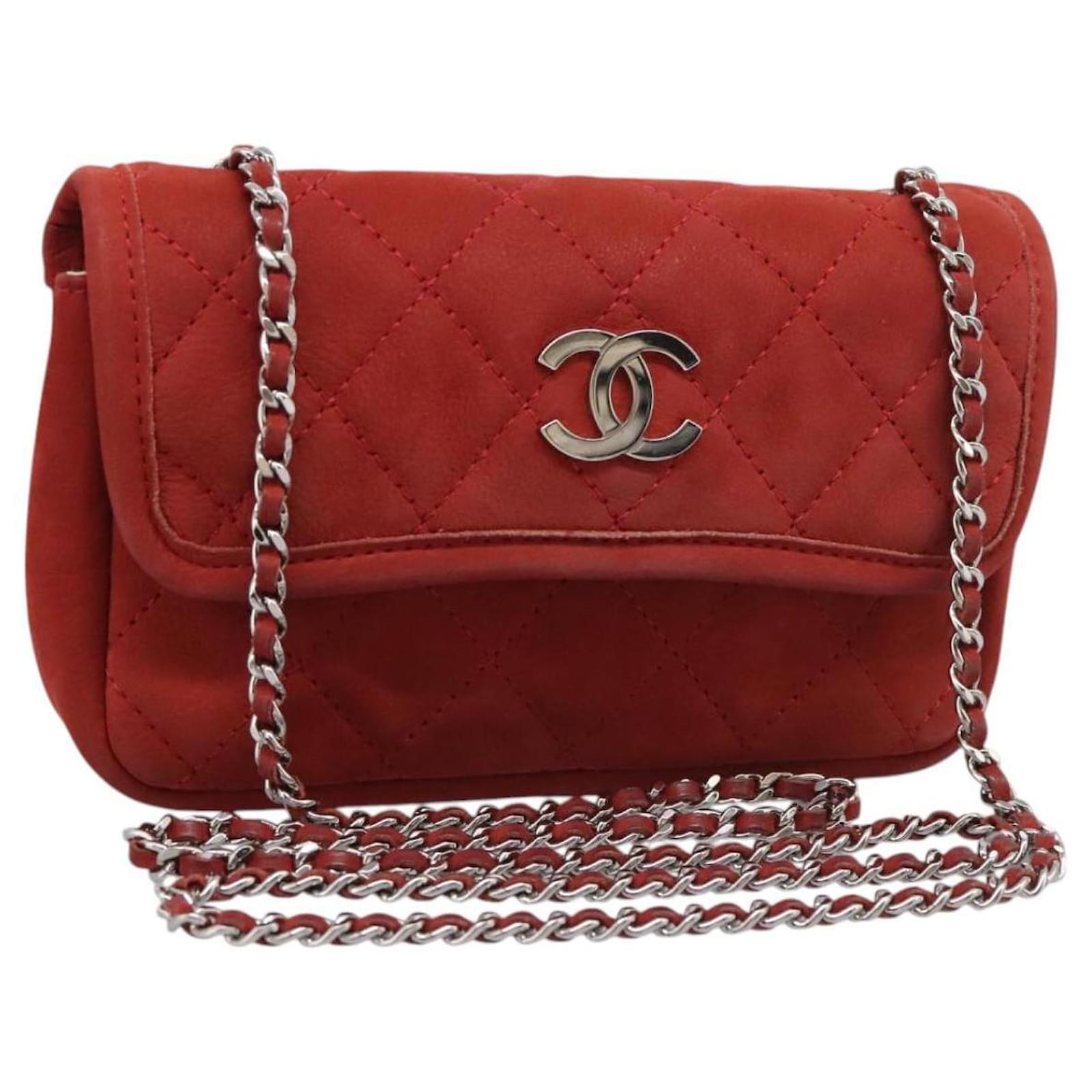 Chanel Natural Beauty Flap Bag Suede Red ref.2577628 - Joli Closet