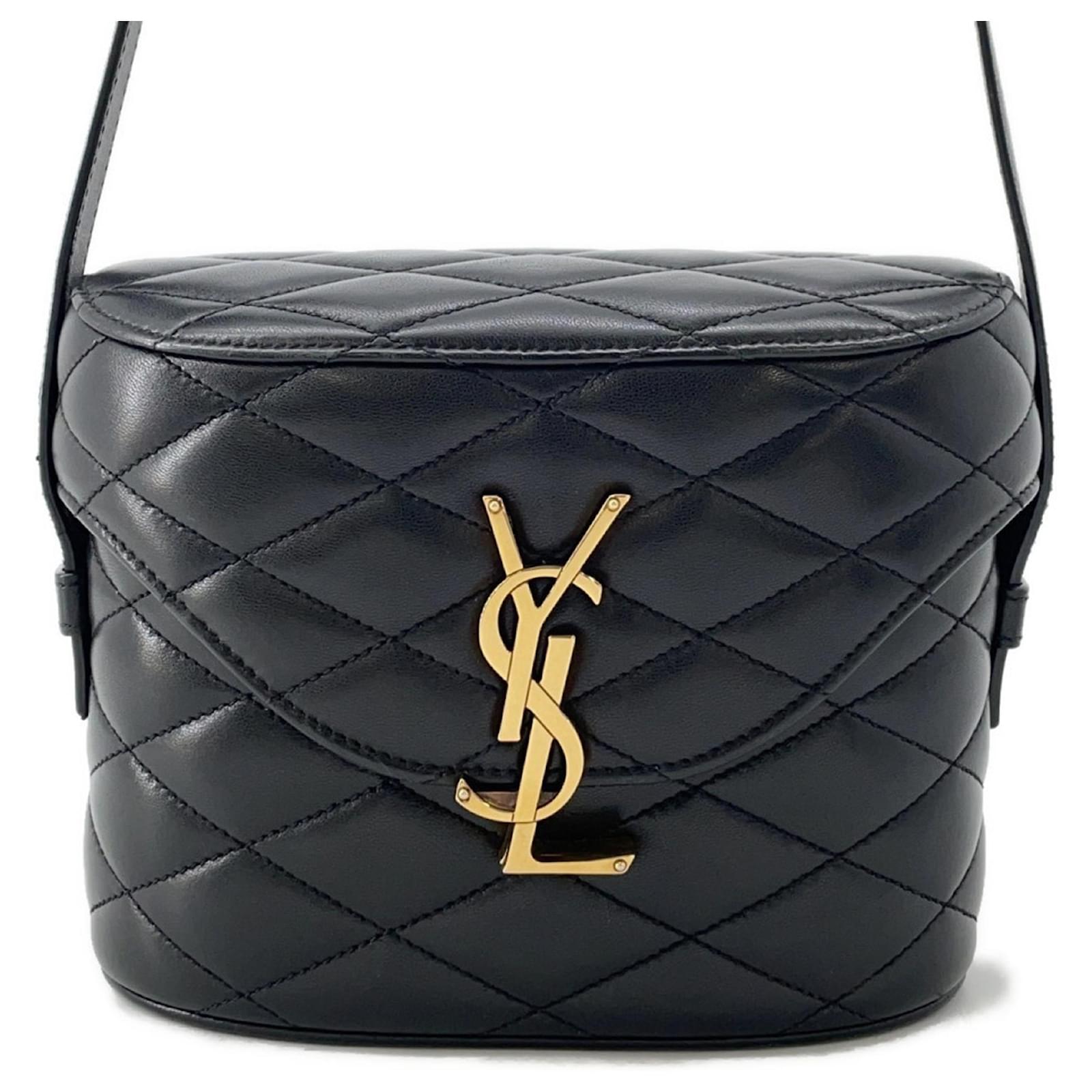 Yves Saint Laurent June Box Leather Shoulder Bag Black ref.2579998 ...