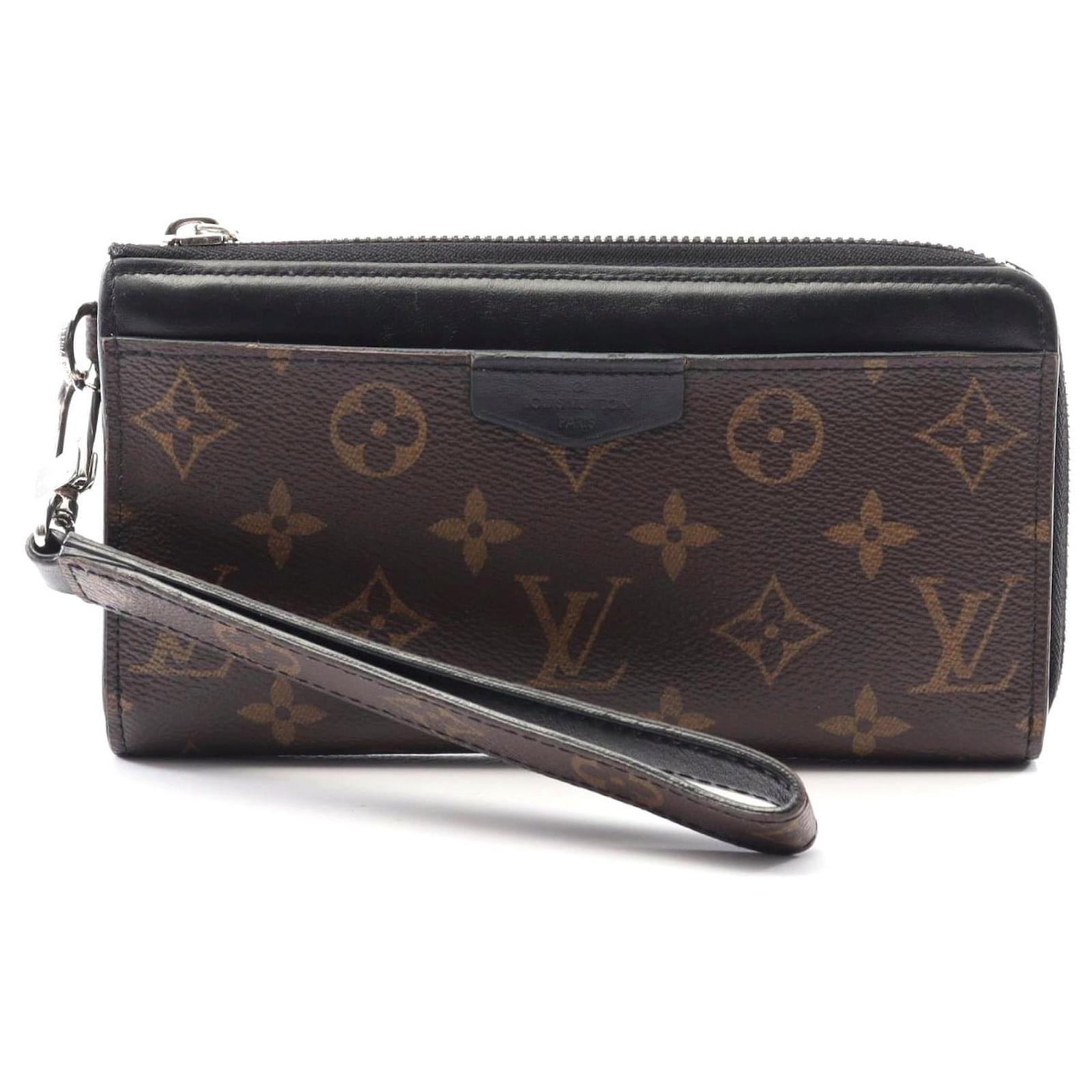 Louis Vuitton Monogram Macassar Leather Zippy Wallet Brown Cloth ref ...