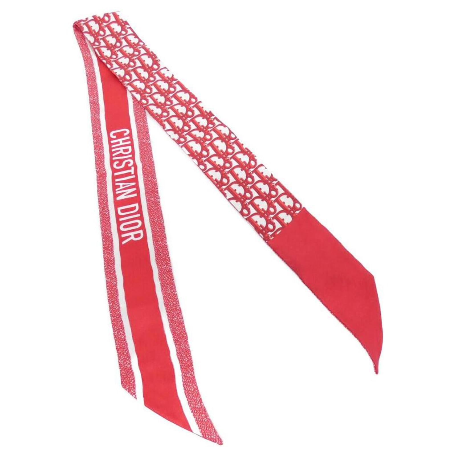 Christian Dior DIOR OBLIQUE Silk Scarf Red ref.2581957 - Joli Closet