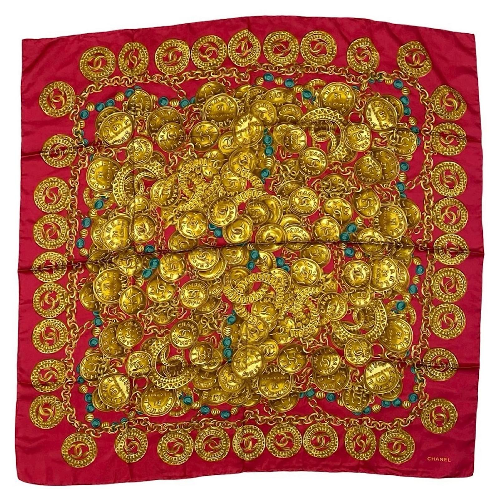 Chanel Coco Mark Motif Silk Scarf Red ref.2583292 - Joli Closet