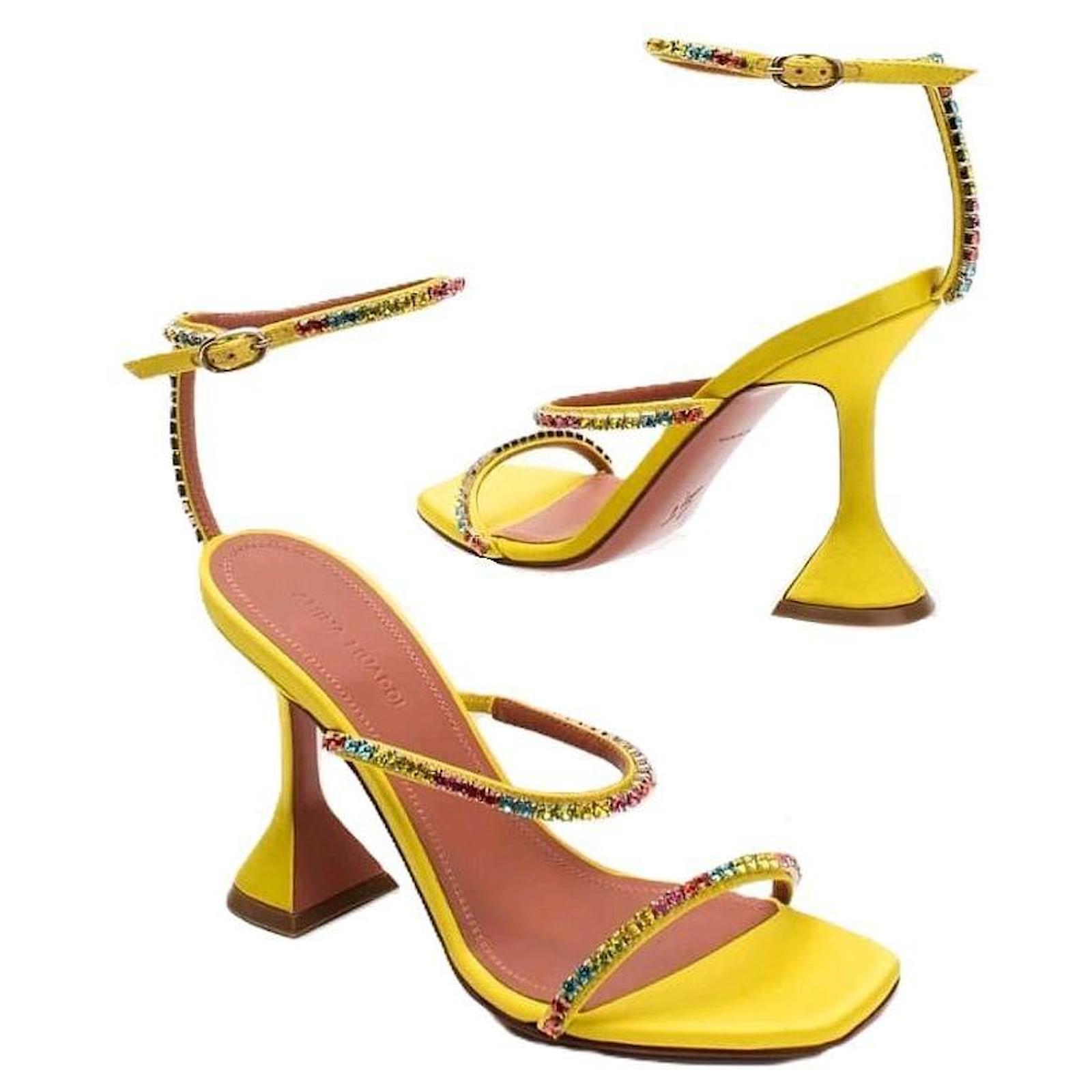 Amina Muaddi Sandals Yellow Silk ref.2585591 - Joli Closet