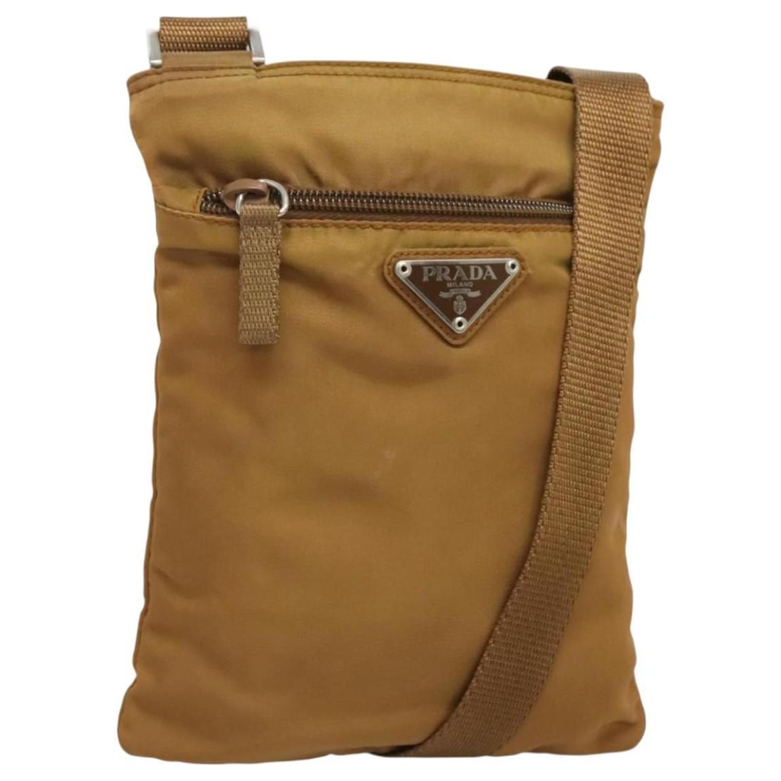 Prada Flat Messenger Bag Tessuto Mini Brown Nylon ref.2586278 - Joli Closet
