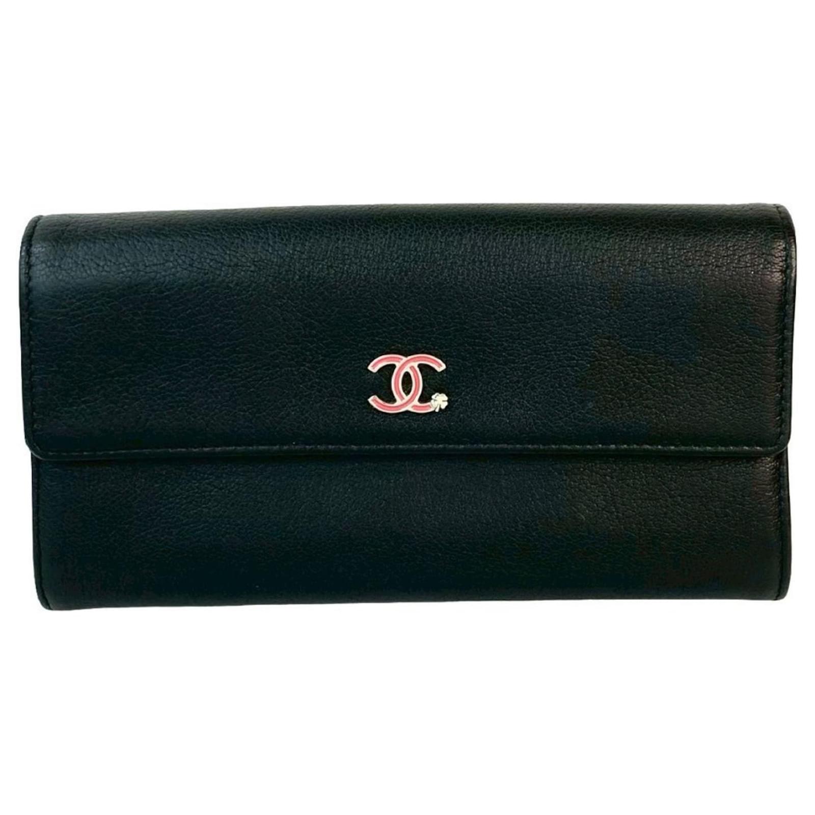 Chanel Coco Mark Clover Motif Leather Long Wallet Black ref.2599778 ...