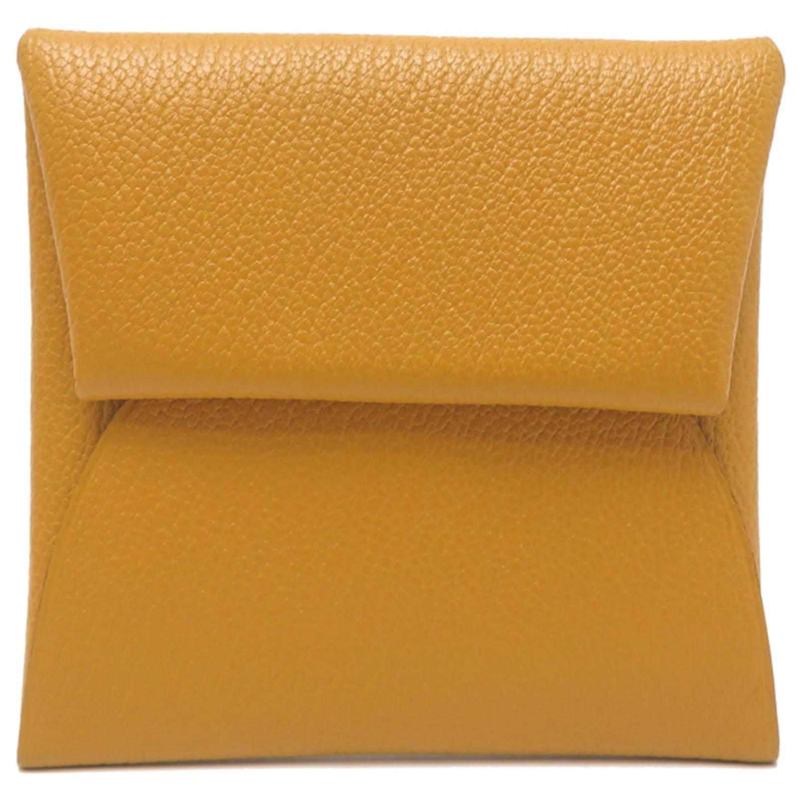 Hermès Hermes Bastia Coin Case in Natural Sable Diamond ref.2599925 ...