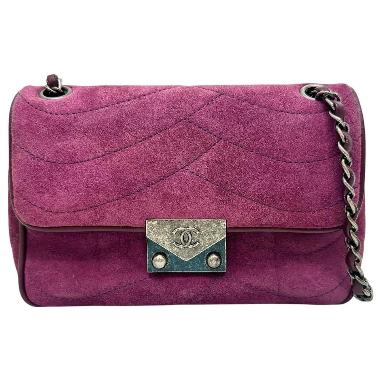 Timeless Chanel Coco Mark Suede Shoulder Bag Purple ref.2605592 - Joli ...