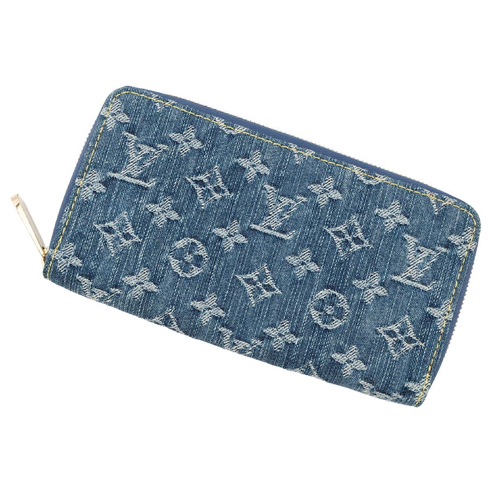Louis Vuitton Monogram Denim Long Wallet Blue ref.2615064 - Joli Closet