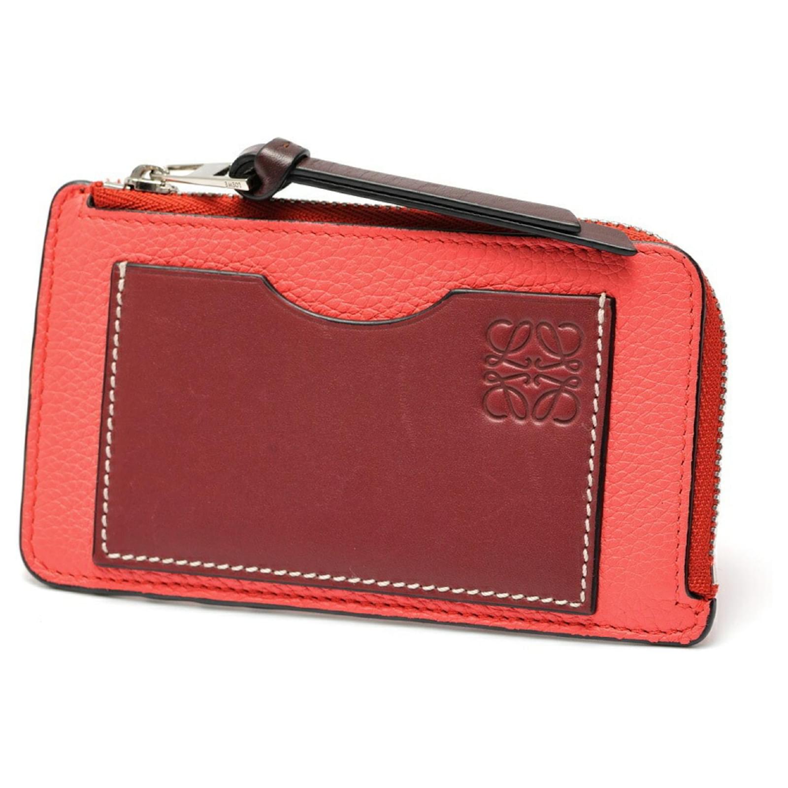 Loewe Pink Leather Coin Purse ref.2615337 - Joli Closet