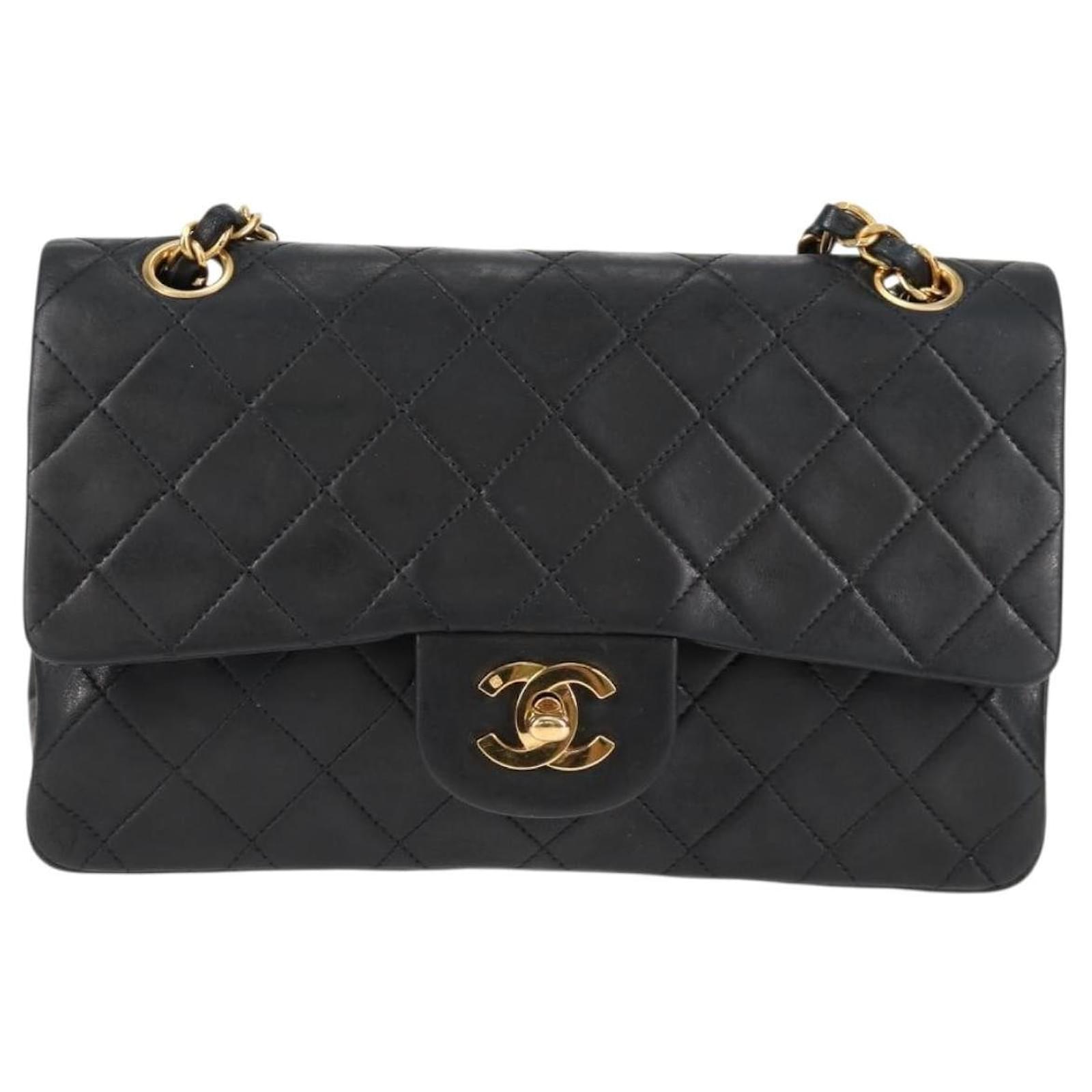 Chanel Timeless - Classic Double Flap Bag Quilted Lambskin Medium Black ...