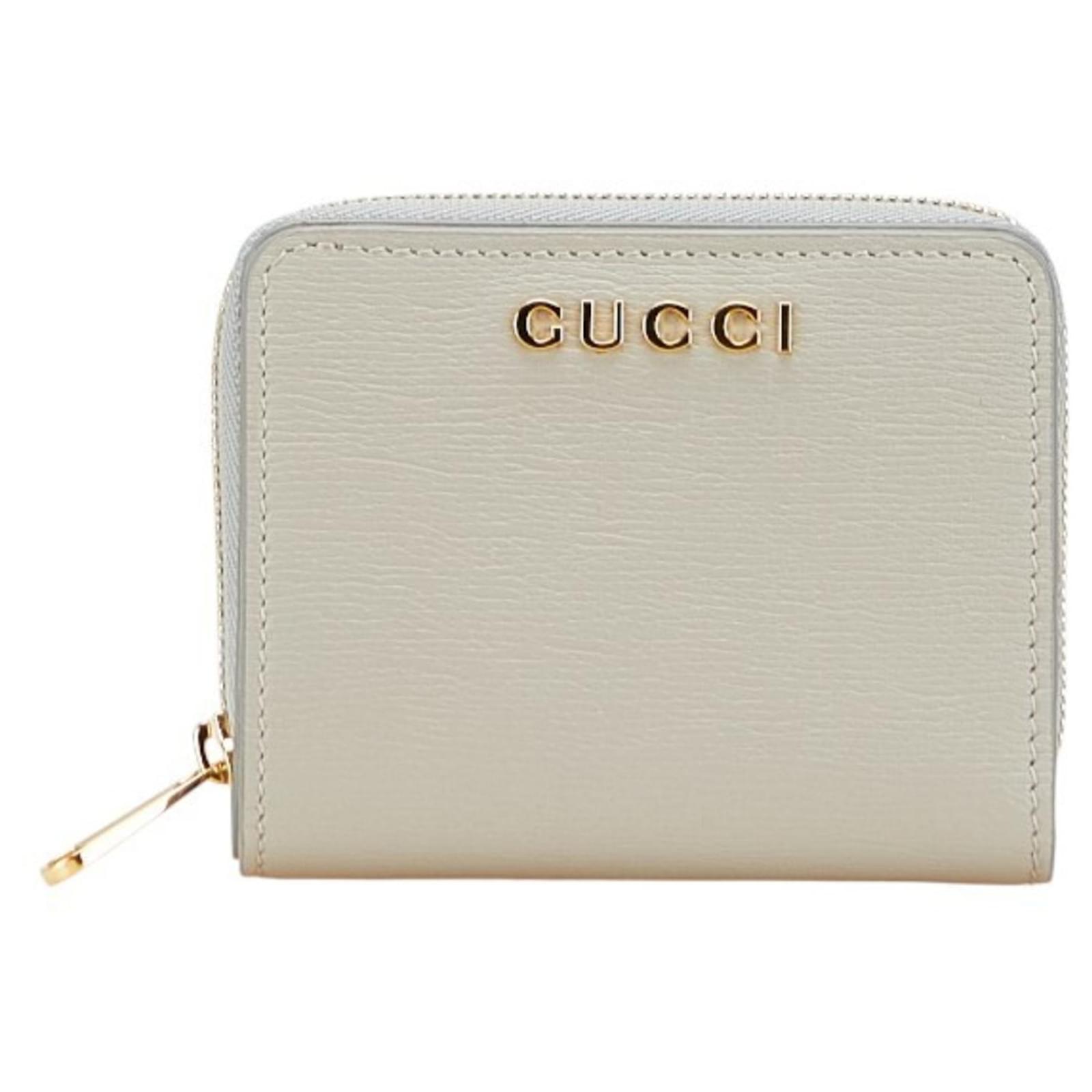 Gucci Script Mini Bifold Wallet Brown Leather ref.2623451 - Joli Closet