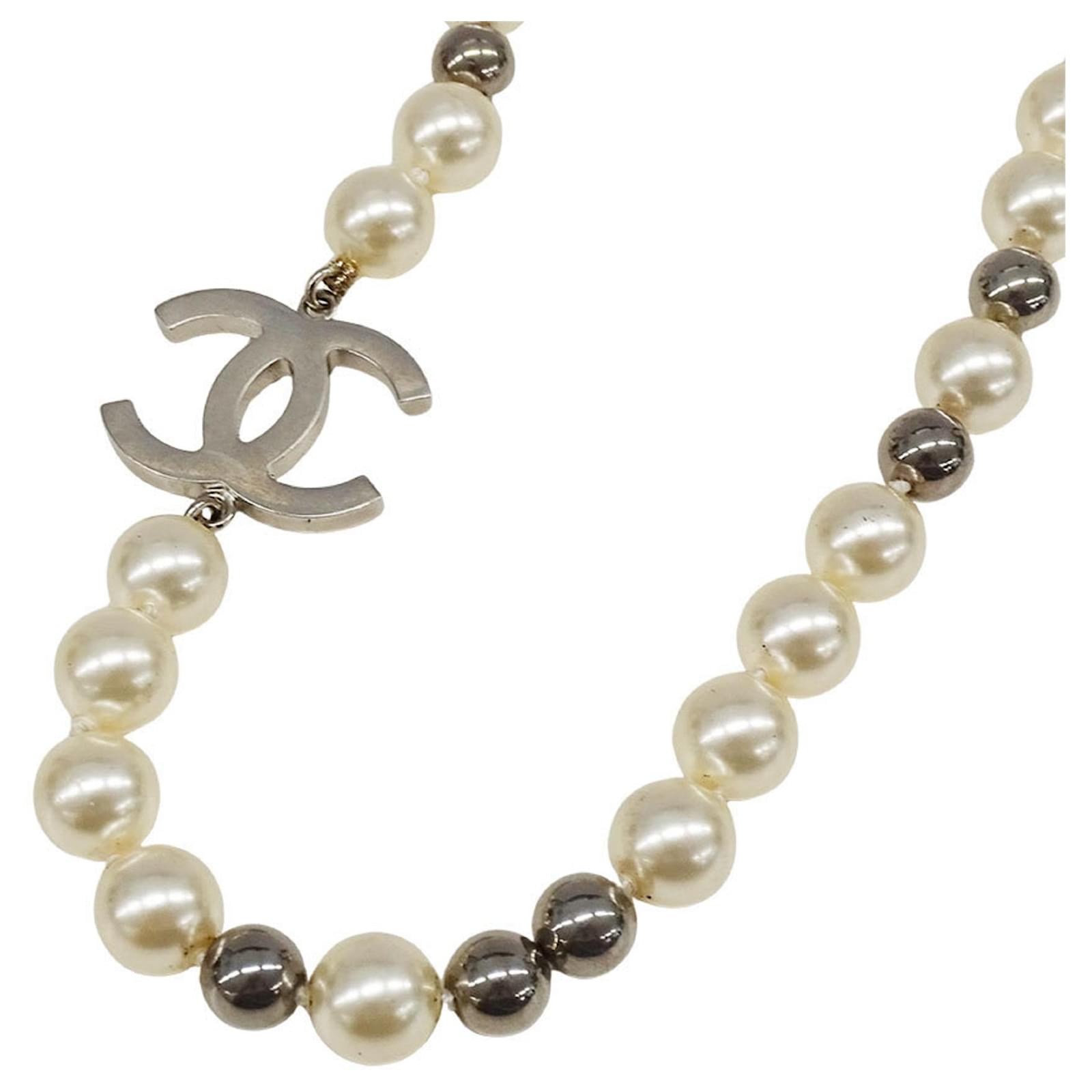 Chanel Women's Necklace with Faux Pearls Silvery White ref.2627377 ...