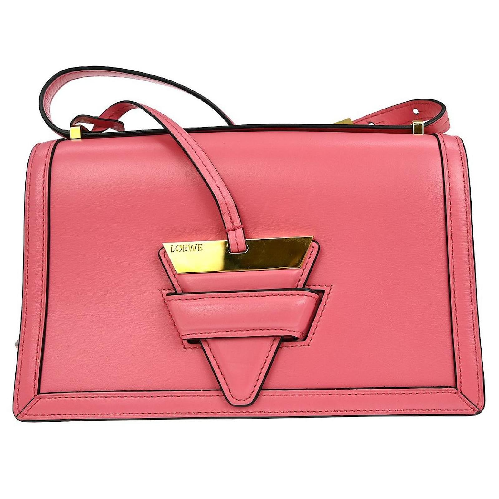 Loewe Barcelona Shoulder Bag Leather Medium Pink ref.2628816 - Joli Closet