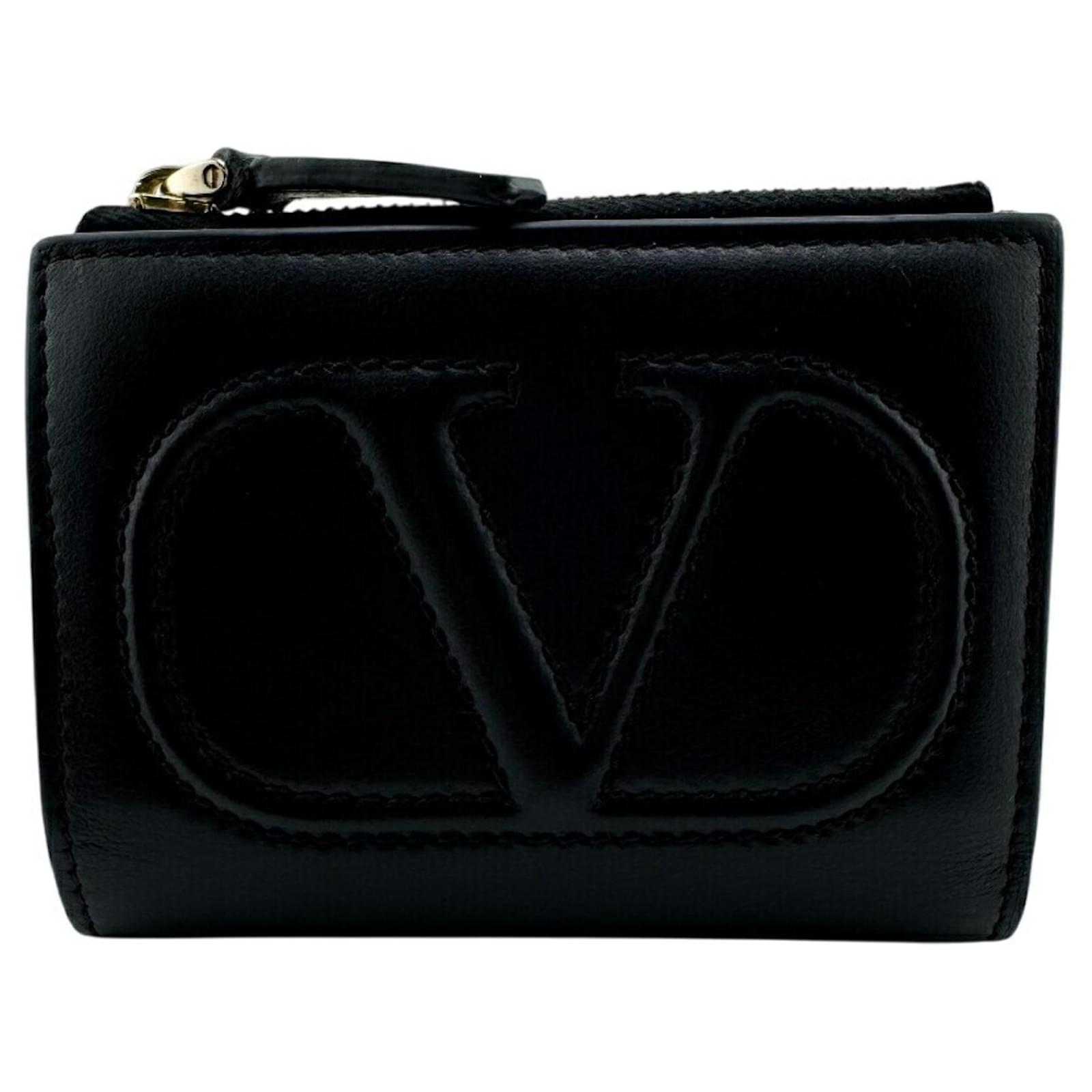 Valentino Compact Bi-Fold Wallet Black Leather ref.2650232 - Joli Closet