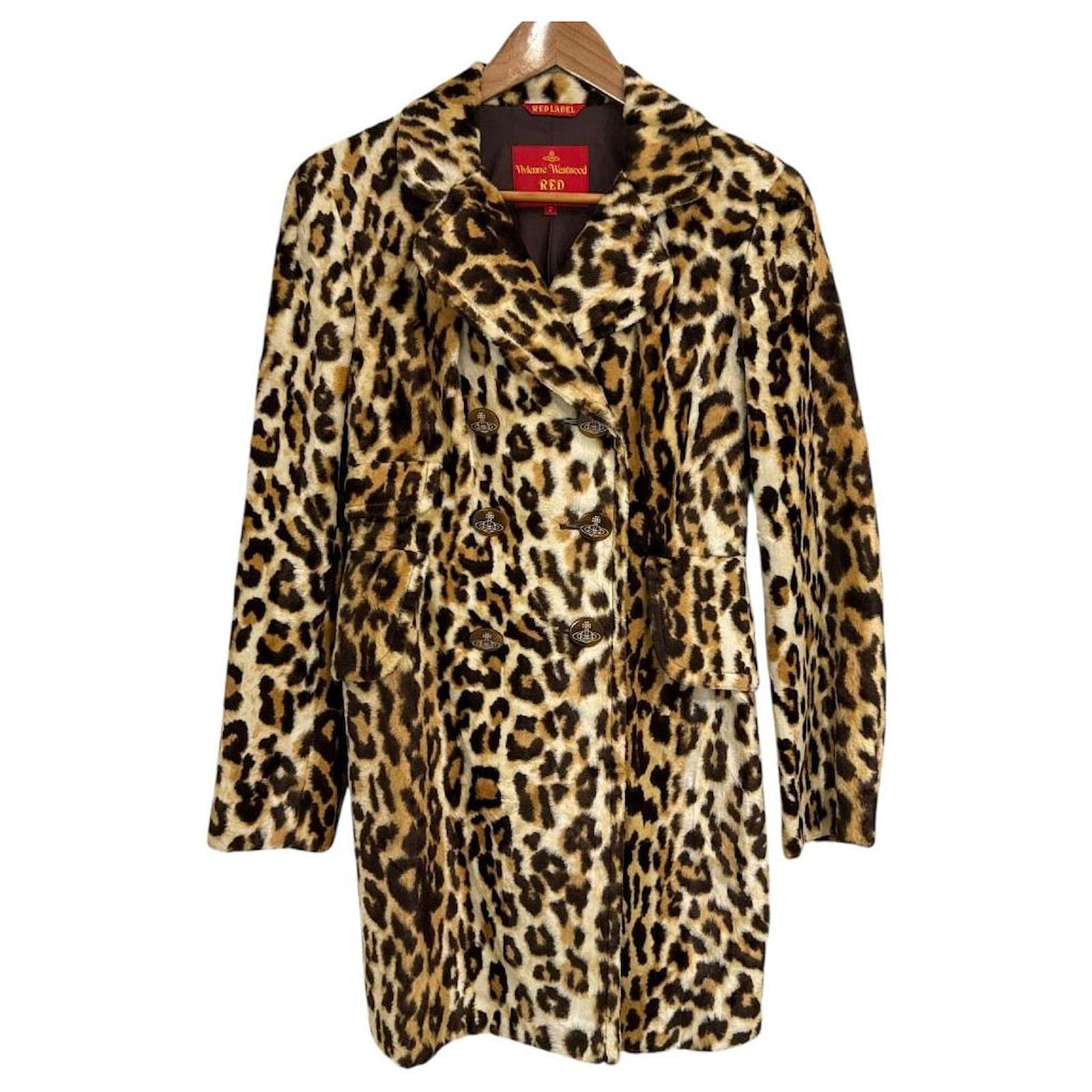 Manteau Léopard Red Label de Vivienne Westwood Beige ref.2730891 - Joli ...