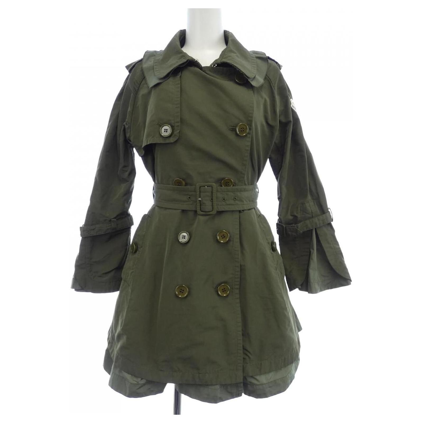 Moncler DURENNE Trench Coat Green Khaki ref.2787750 - Joli Closet